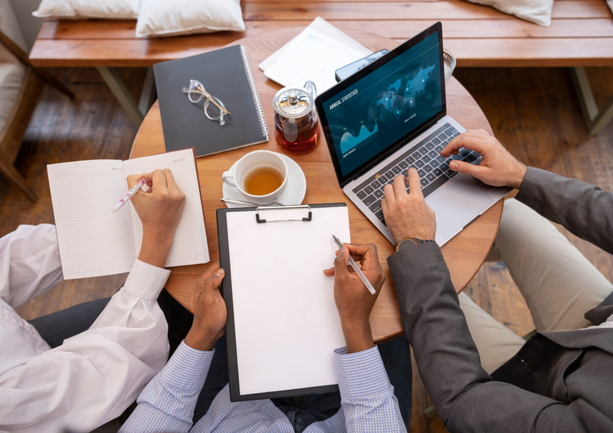 Data-driven decision-making: Harnessing HR software for evidence-based ...