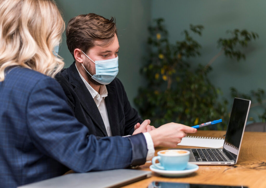 Minimizing absenteeism with automated sick leave tracking in HR software